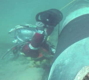 Online leak sealing services, subsea pipe protection solutions